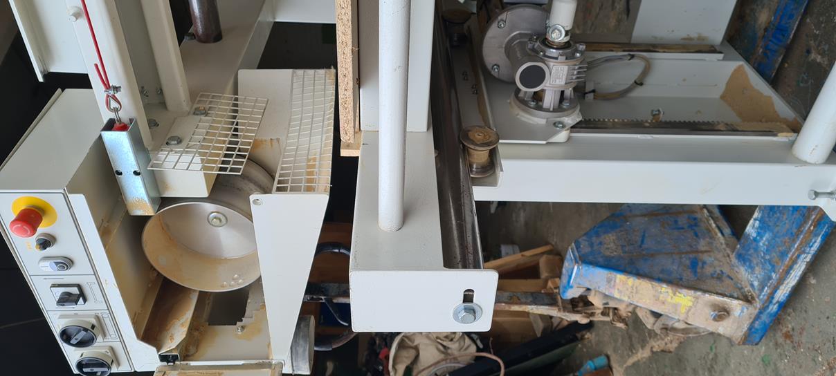 Slīpmašīna MINIMAX LS L01 (Italy) 3000mm 2016.g. | SIA "RIPOLS"